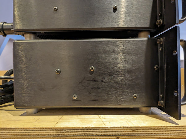 Audio Research SP15 Hybrid Stereo Preamplifier w/ External SP15S Power – decibelaudio