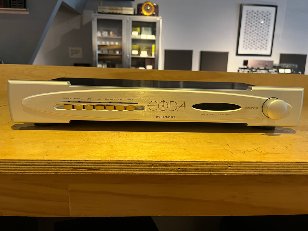 Coda Technologies 07x FET Preamplifier - silver - w/ Remote, Manual ...